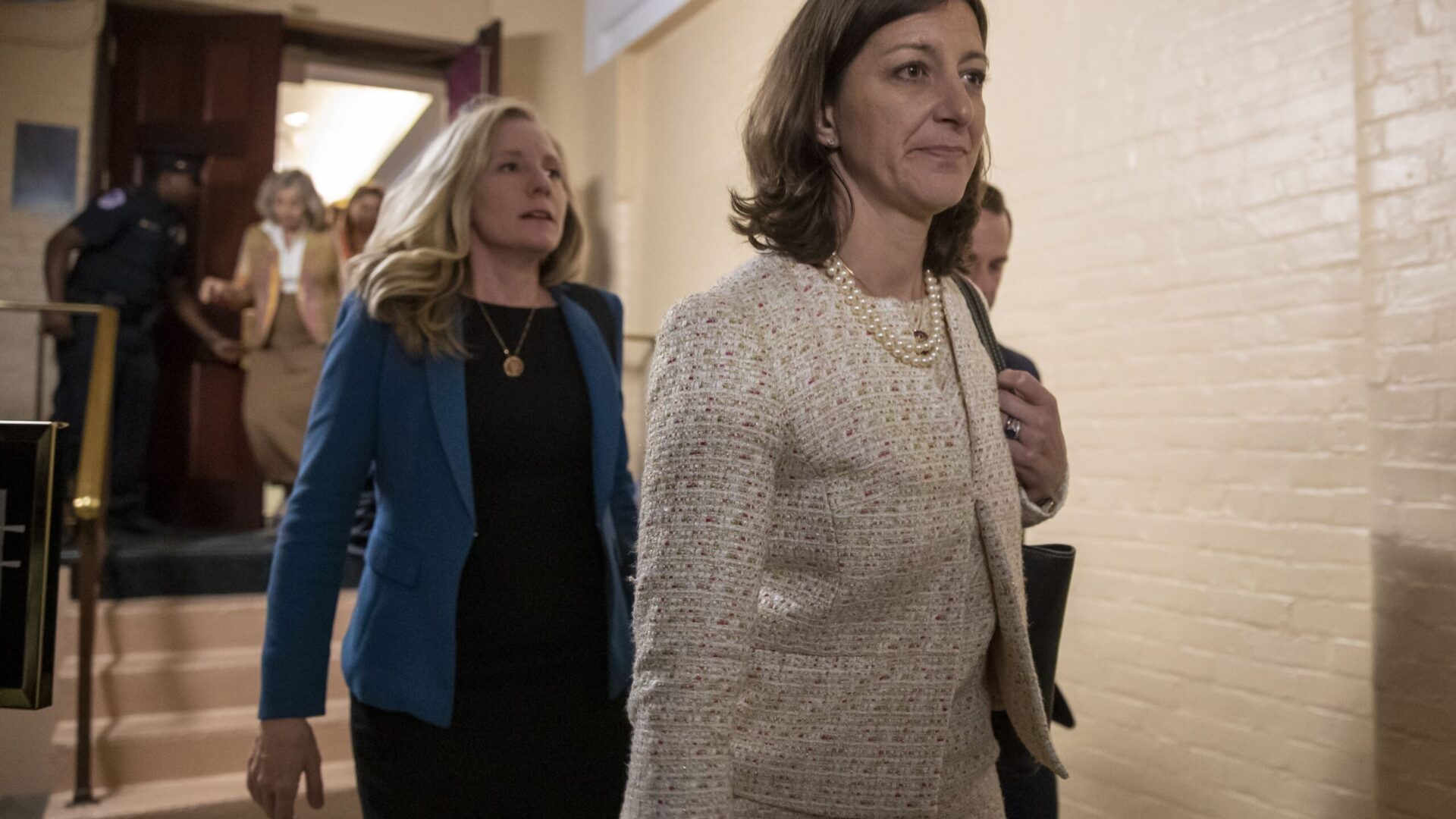 Poll: Luria, Taylor Tied - Congressional Leadership Fund